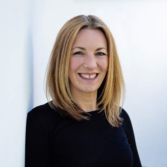 Cecilia-Crossley-Speaking